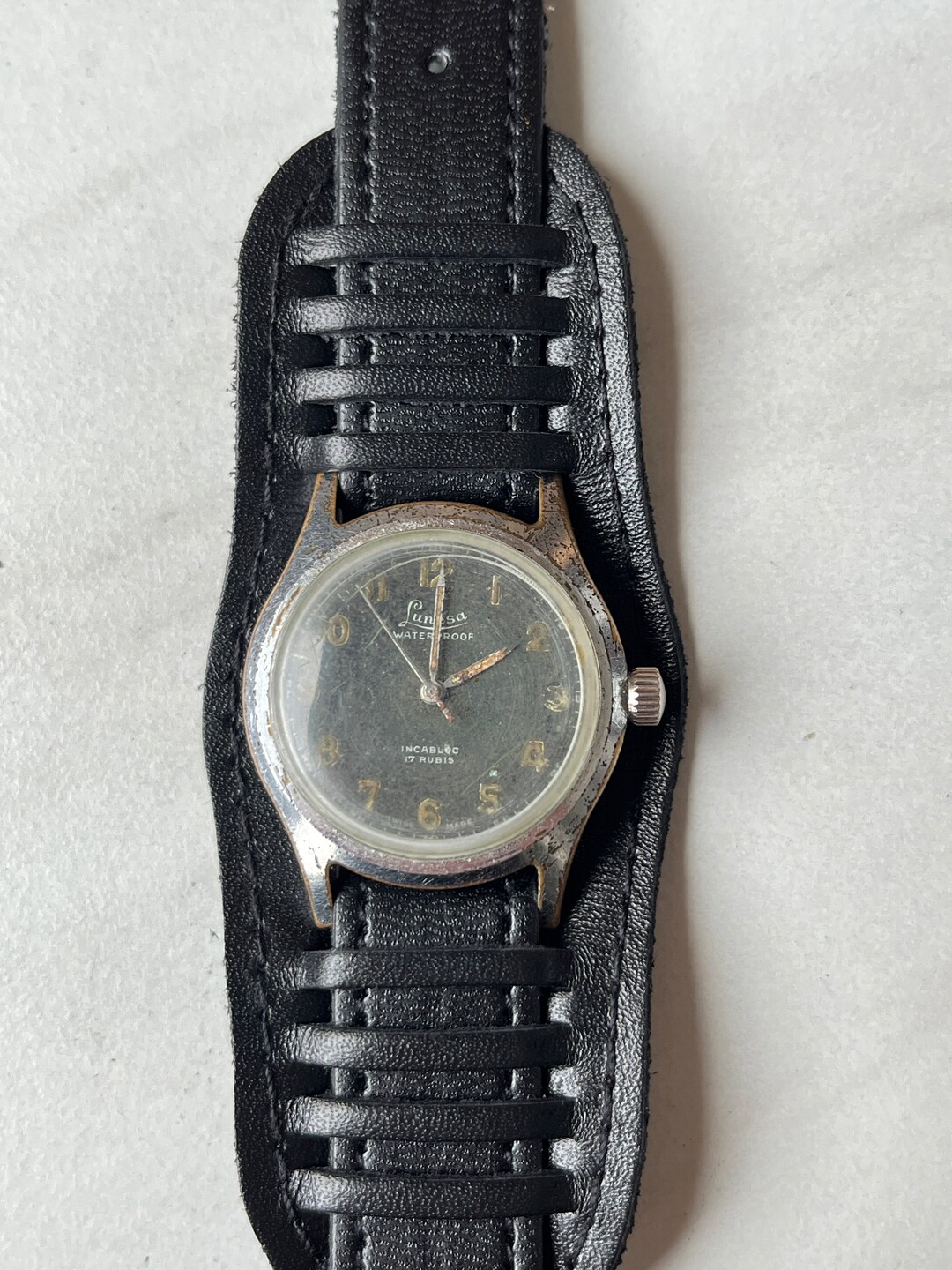 Vintage Gents LUNESA Mechanical Watch Black Dial 1940s Military Style ...