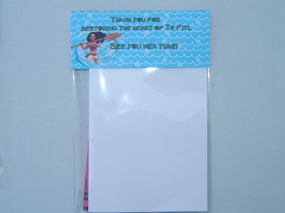 Moana Coloring Packet With Crayons | Fun Party Favor & Activity for ...