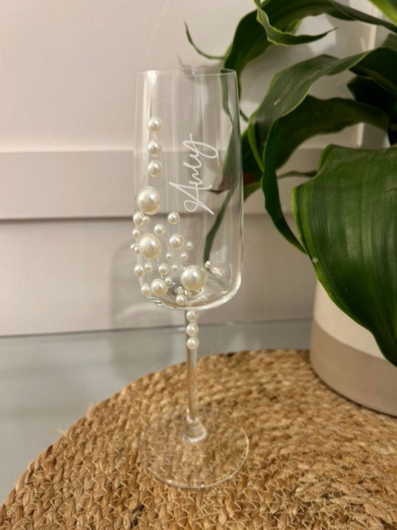 Personalised Champagne Flutes Perfect for Weddings, Celebrations and ...