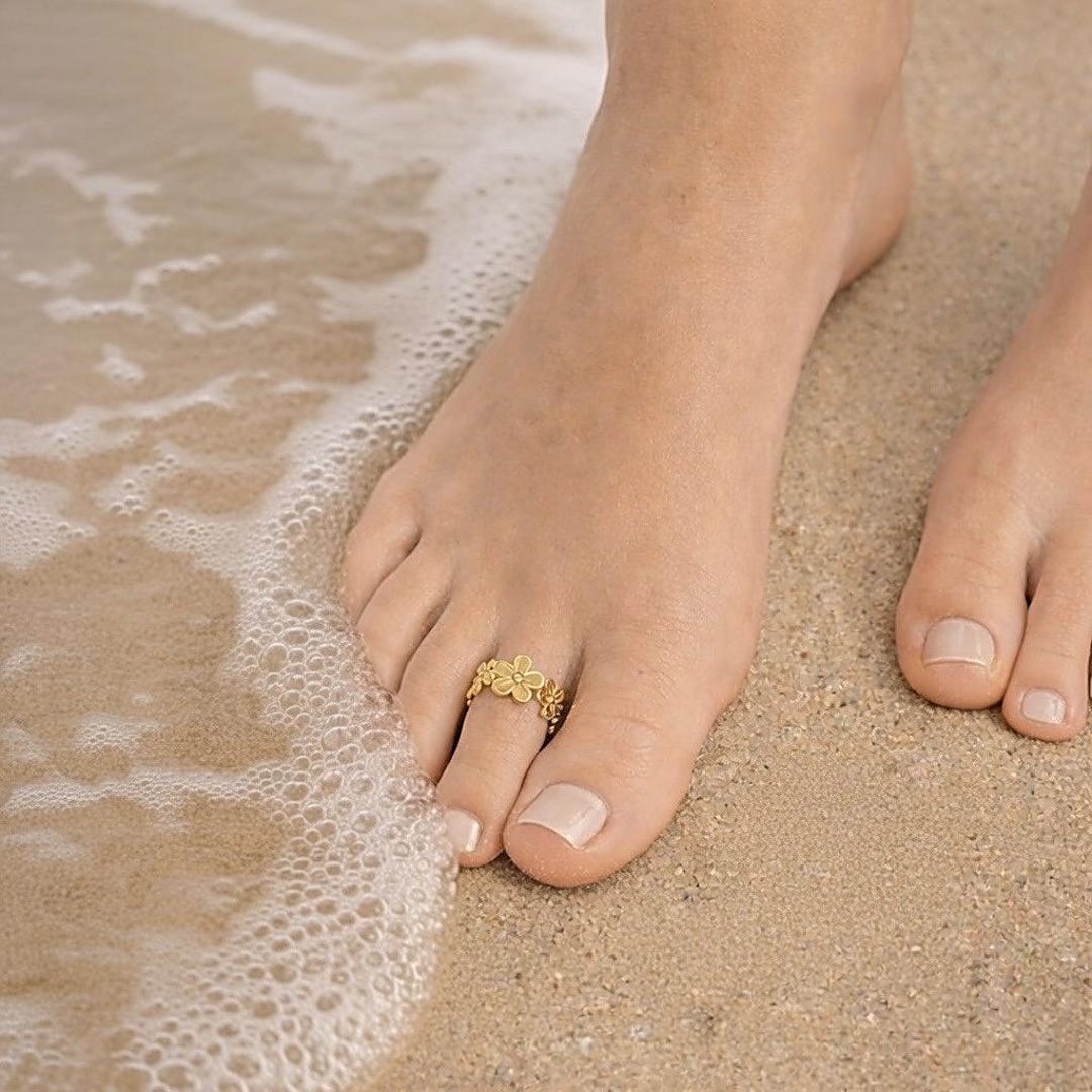 Floral Toe Ring Stainless Steel 19K Gold, Gold Flower Toe Ring ...