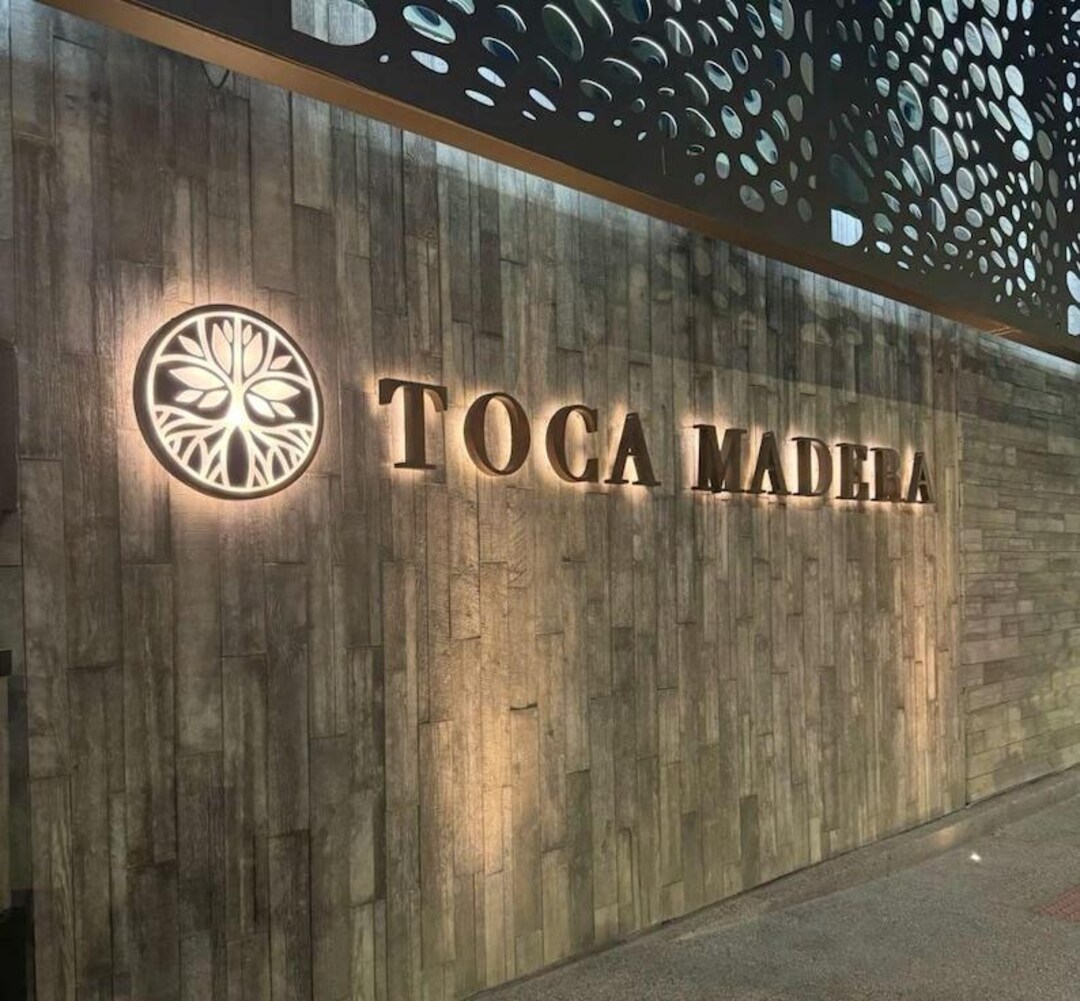 Halo Lit Sign, UV Printed Metal Business Sign, Custom Metal Letters for ...