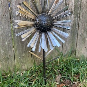 Silverware Flower Garden Stake| Outdoor Garden Decorations, Unique ...
