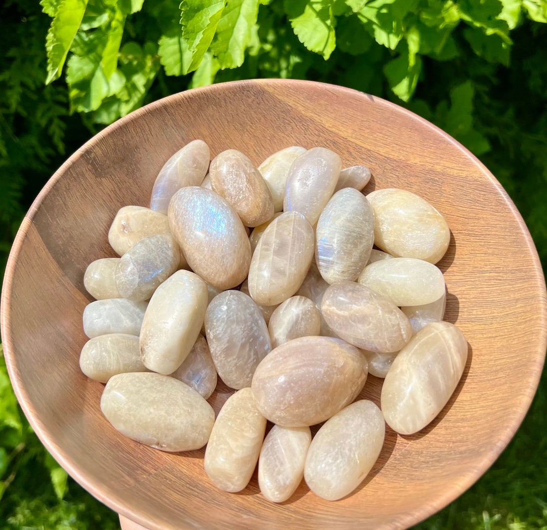 Moonstone Tumblestone With Blueflash - Etsy