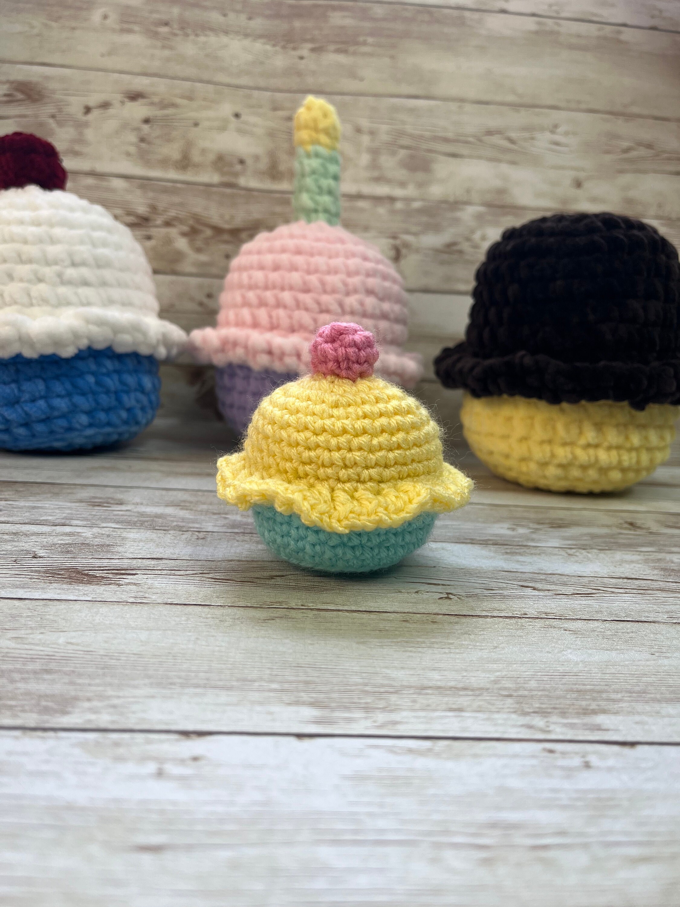 No Sew Cupcake Amigurumi Crochet Pattern - Etsy