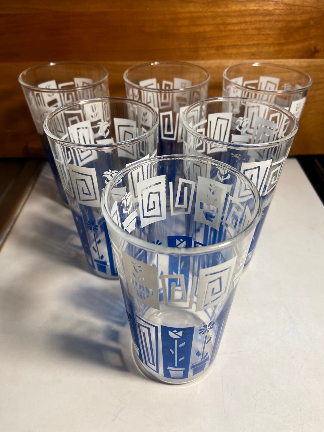 Vintage 1950s Blue and White Flower Patterned Anchor Hocking Drinking ...