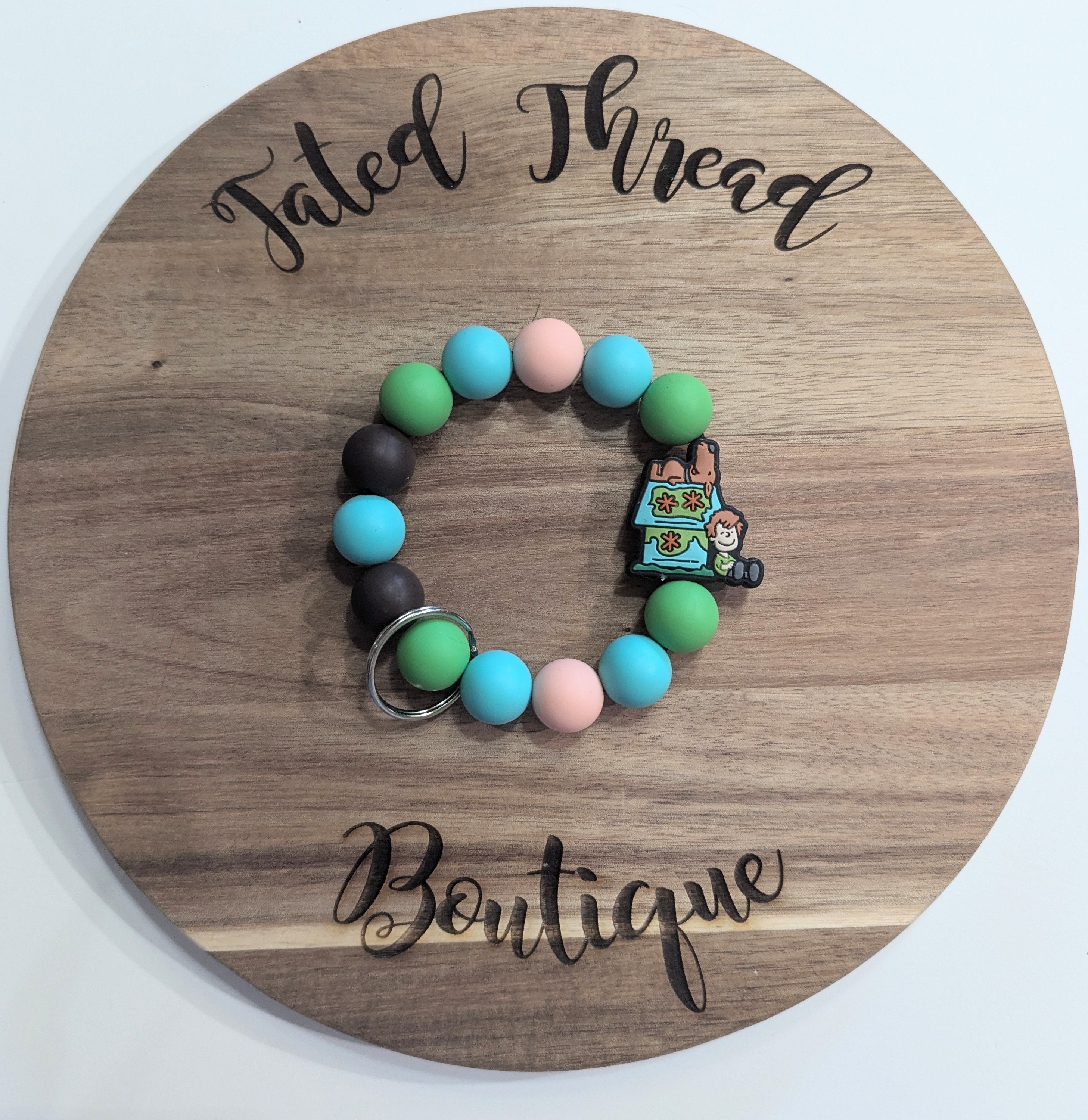 Scooby as Snoopy Keychain Bracelet - Etsy