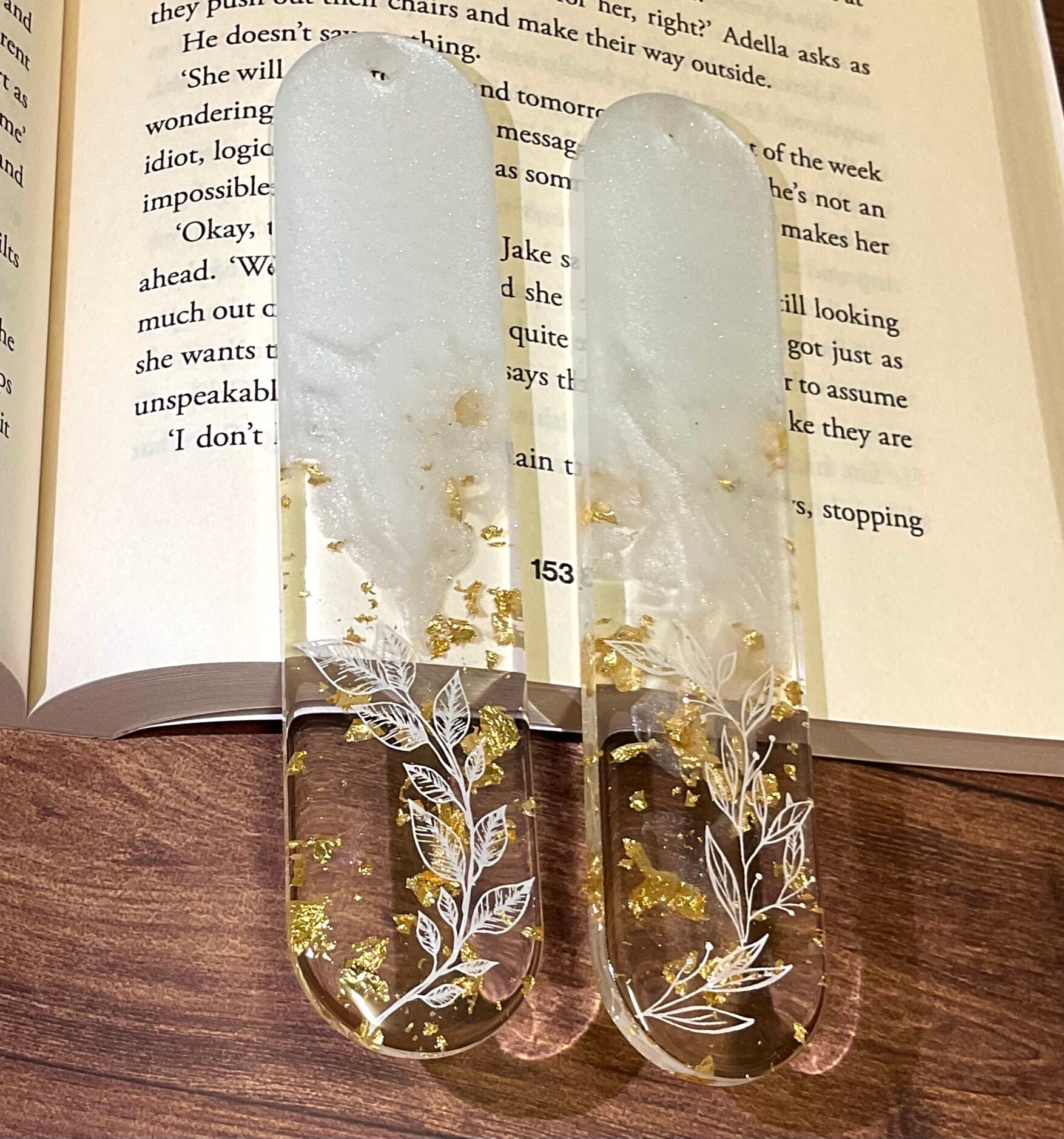 Floral Bookmark White & Gold Aesthetic Lavender Bookmarks Book Lover ...