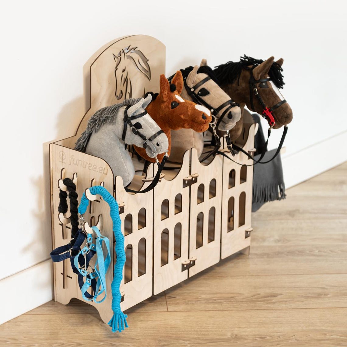 NEW HOBBY HORSE Stable Stall Stand for 4 Horses -handmade Wooden Stand ...