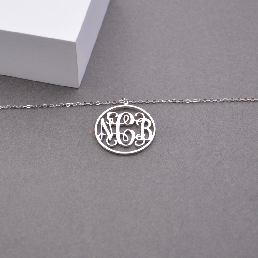 Sterling Silver Monogram Initials Necklace: Personalized Circle Pendant ...