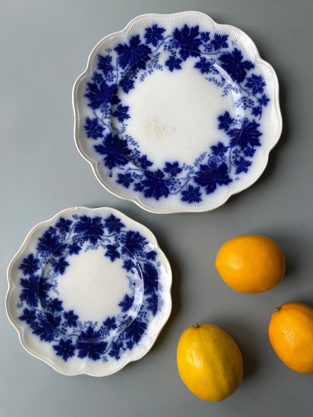 Set of 2 Antique 1940s Swediss GEFLE Porcelain Plates / VINRANKA ...