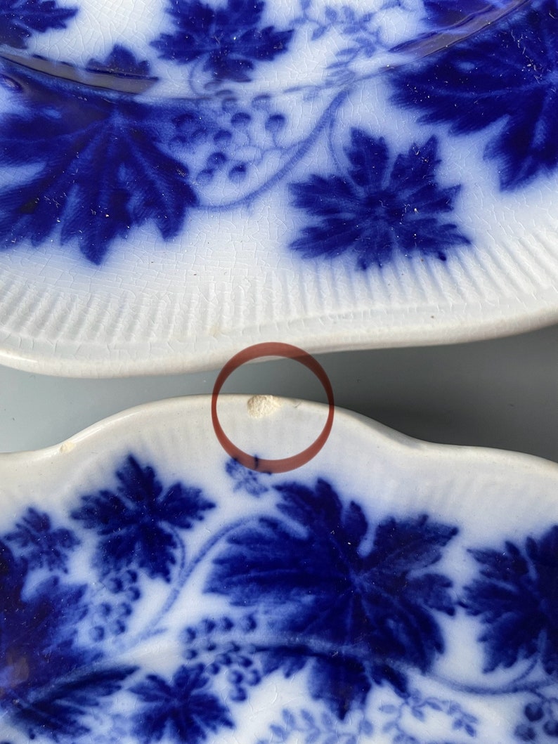 Set of 2 Antique 1940s Swediss GEFLE Porcelain Plates / VINRANKA ...