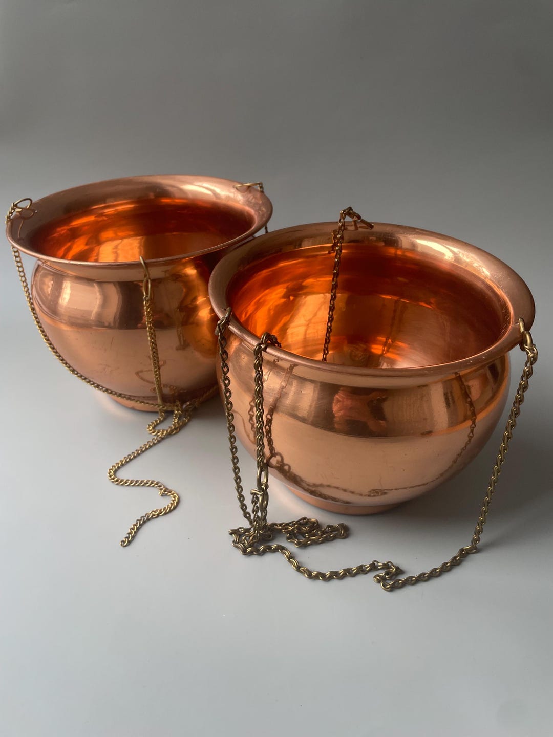 Vintage Copper Hanging Planters With Chains, Set of 2 - Etsy