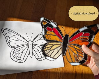 Monarch Butterfly Stained Glass Sun Catcher, Wildlife Art, Glass Art ...