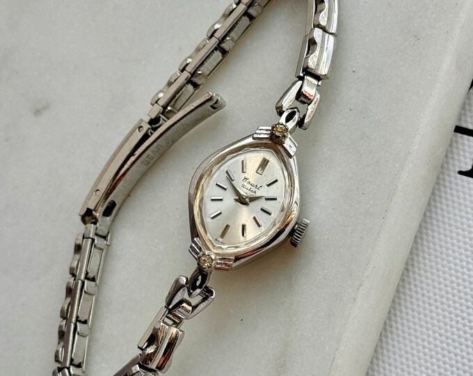 Court Vintage Watch 1960s Rhodium Plated - Etsy