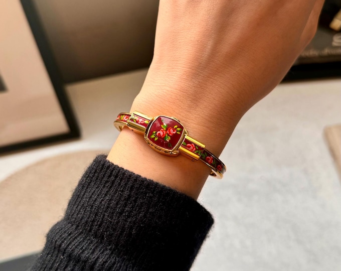 Peekaboo Vintage Watch - Etsy