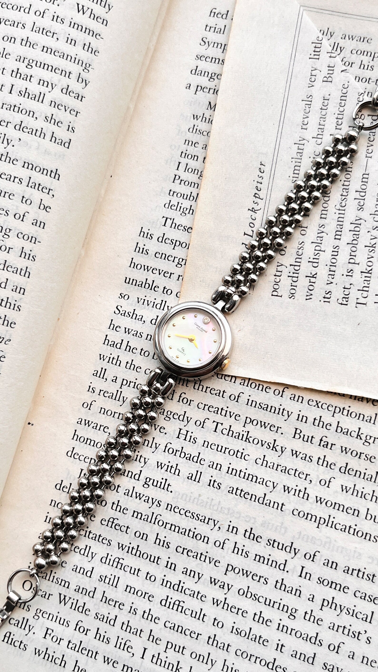 Vintage Milano Watch With Mother of Pearl Dial - Etsy
