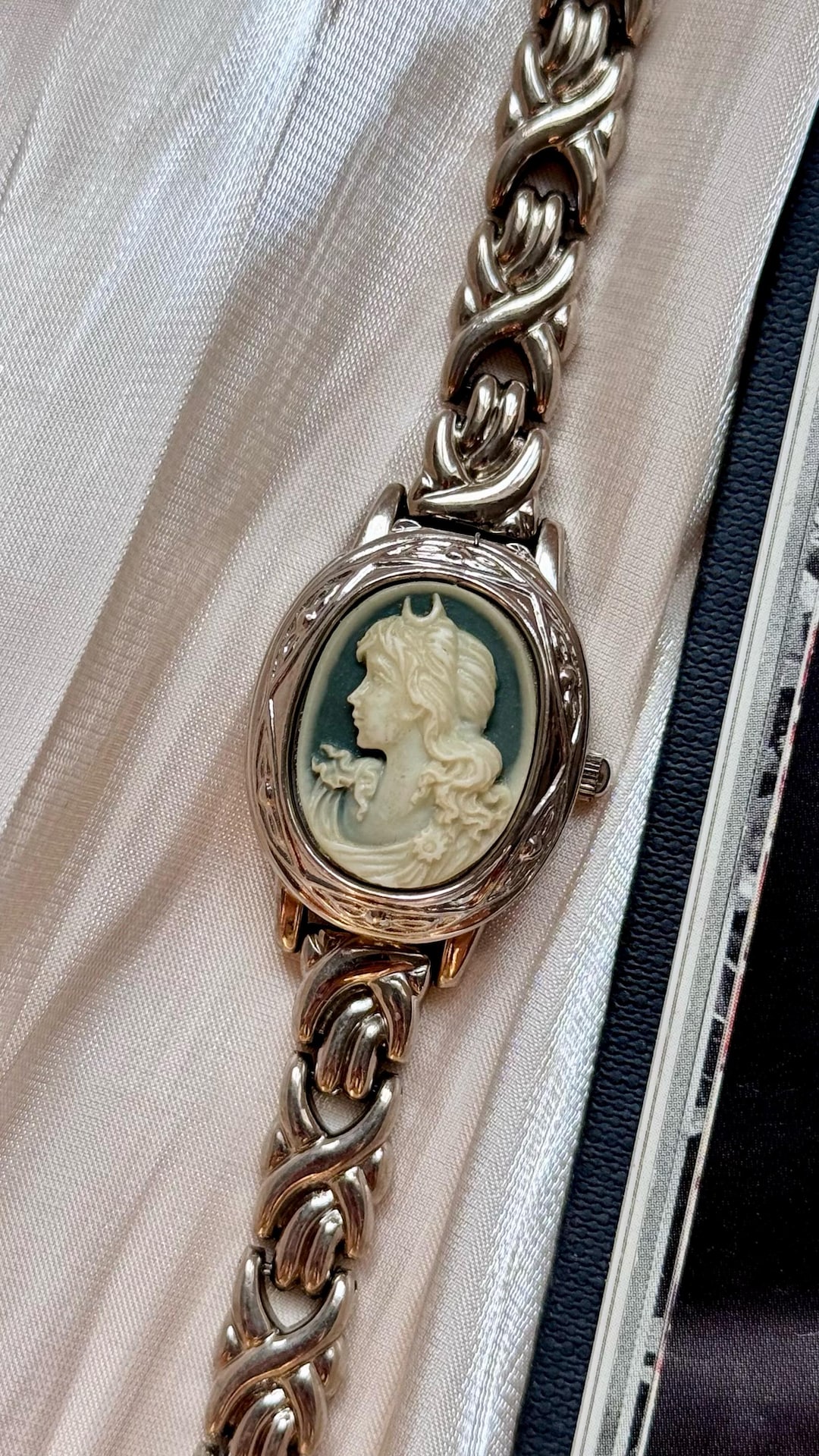 Valentino Michelle Cameo Peekaboo Vintage Ladies Watch - Etsy New Zealand