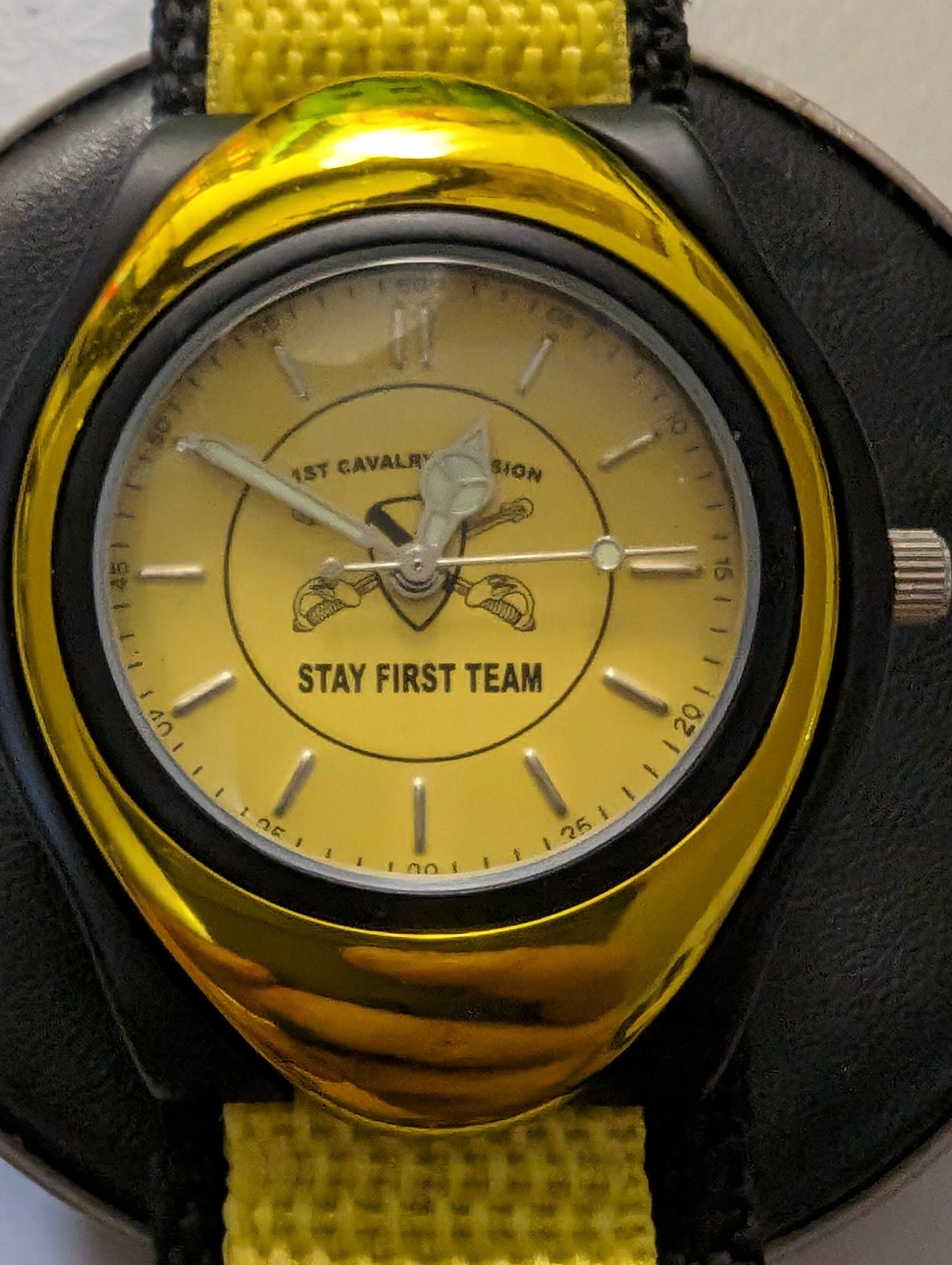 U.S. Army First Cavalry Division Watch With Compass on Band. Has New ...