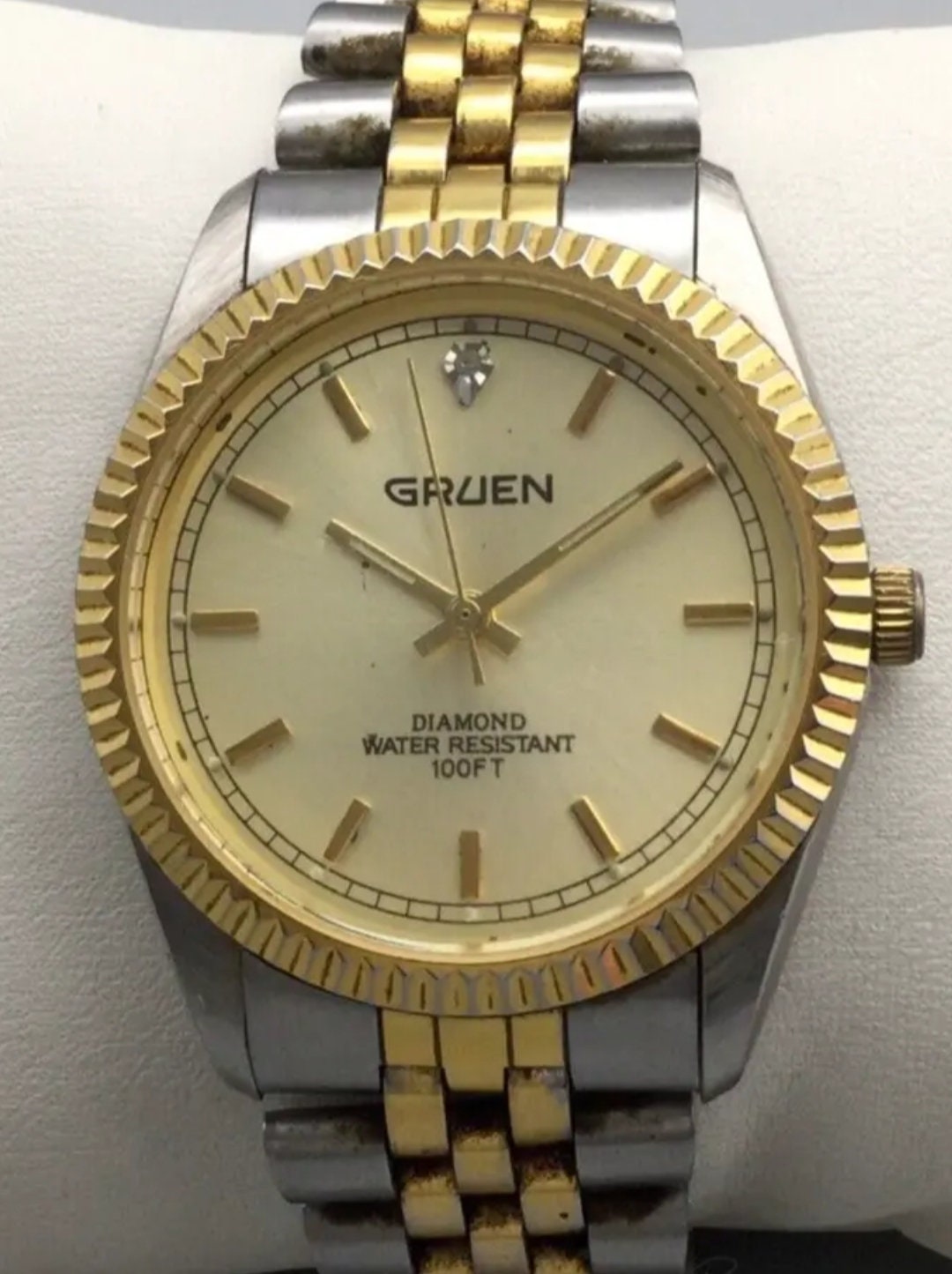 Gruen Diamond Quartz Watch Wirh New Battery. Keeps Good Time. Excellent ...