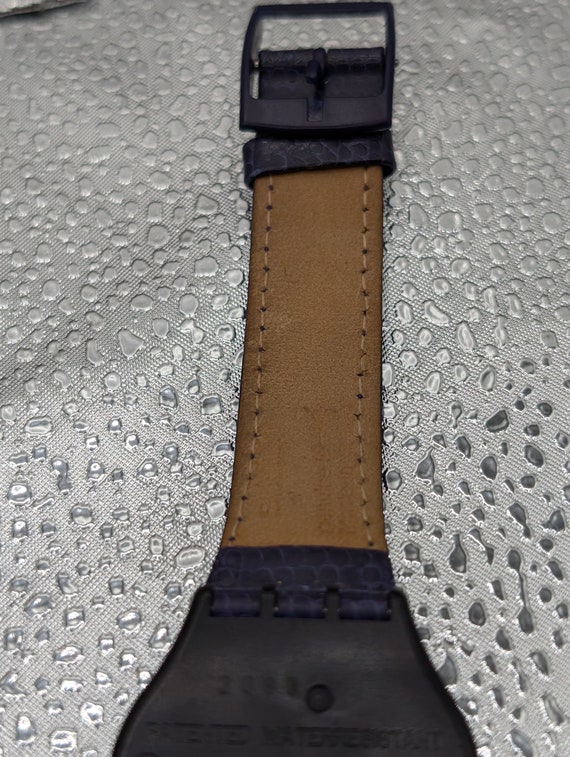 Swatch purple gray quartz watch with new battery. Has… - Gem