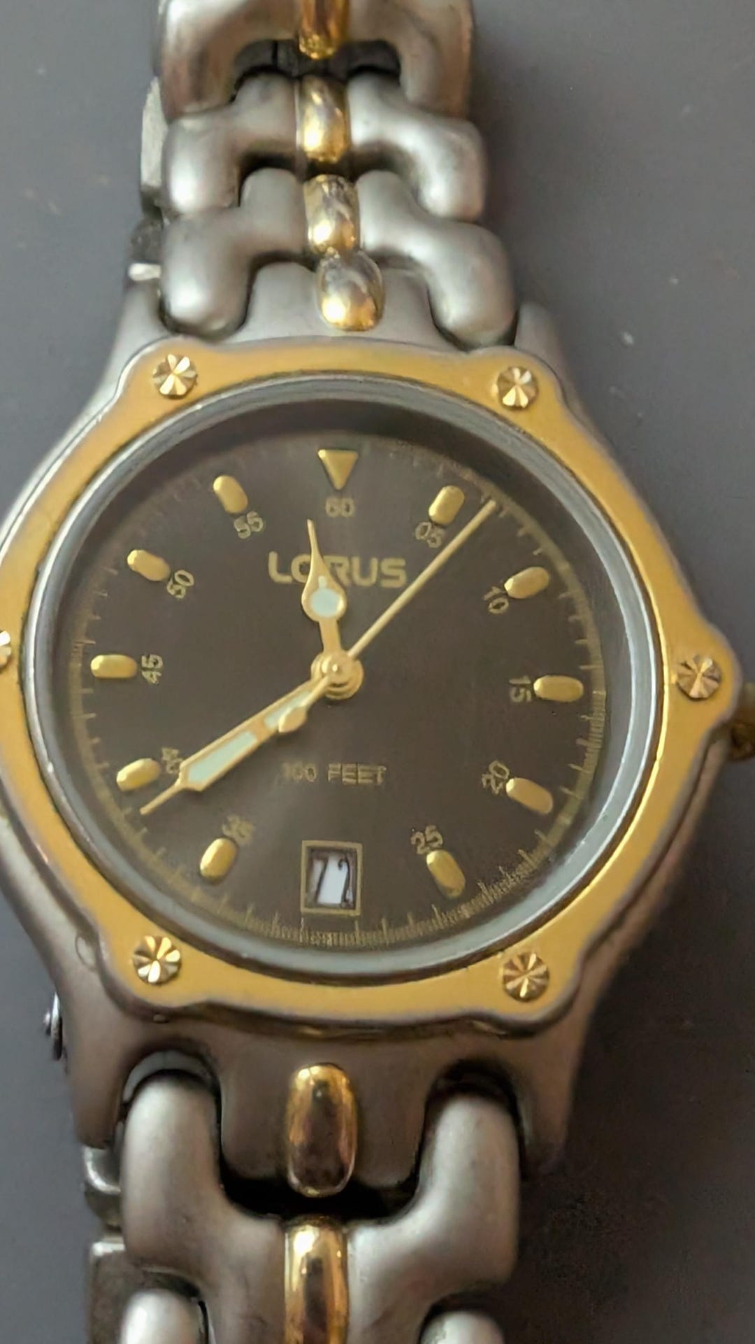 Vintage Lorus Quartz Watch With Silver and Gold Colored Band And. Case ...