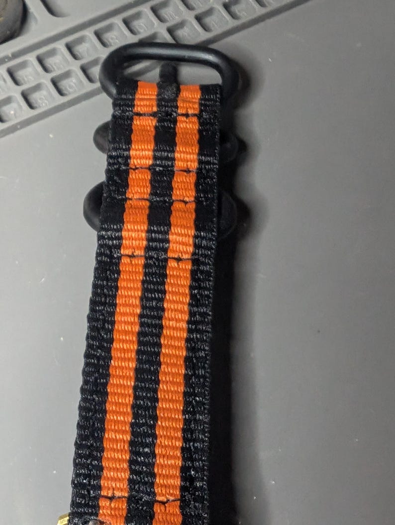 Vintage Unocal 76 Quartz Nascar Safety Award Watch. Has New Battery and ...