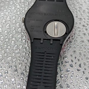 Vintage Unisex Size Swatch Watch With New Battery. Has Original ...