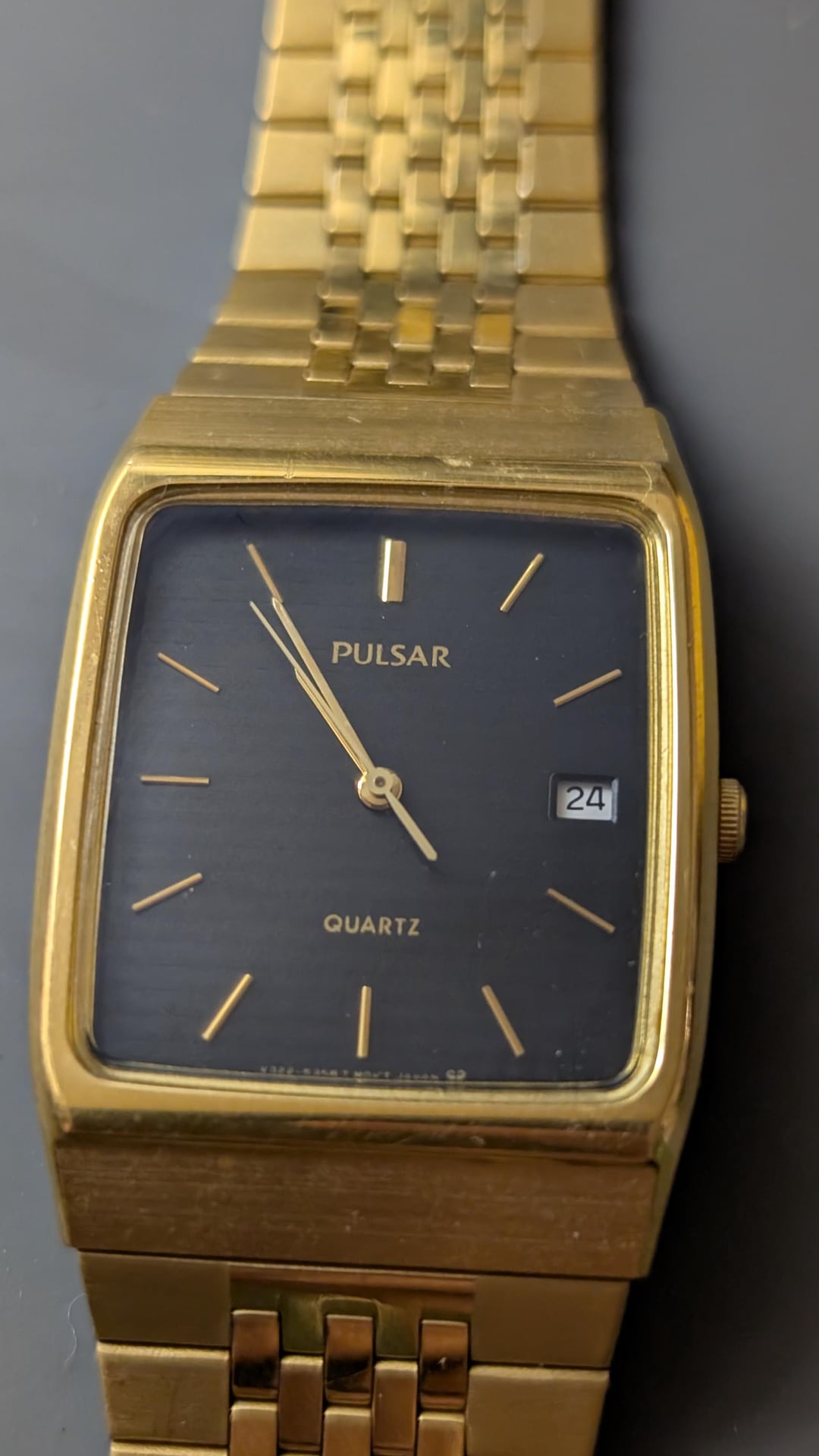 Pulsar Rectangular Quartz Watch With New Battery and Original Bracelet ...