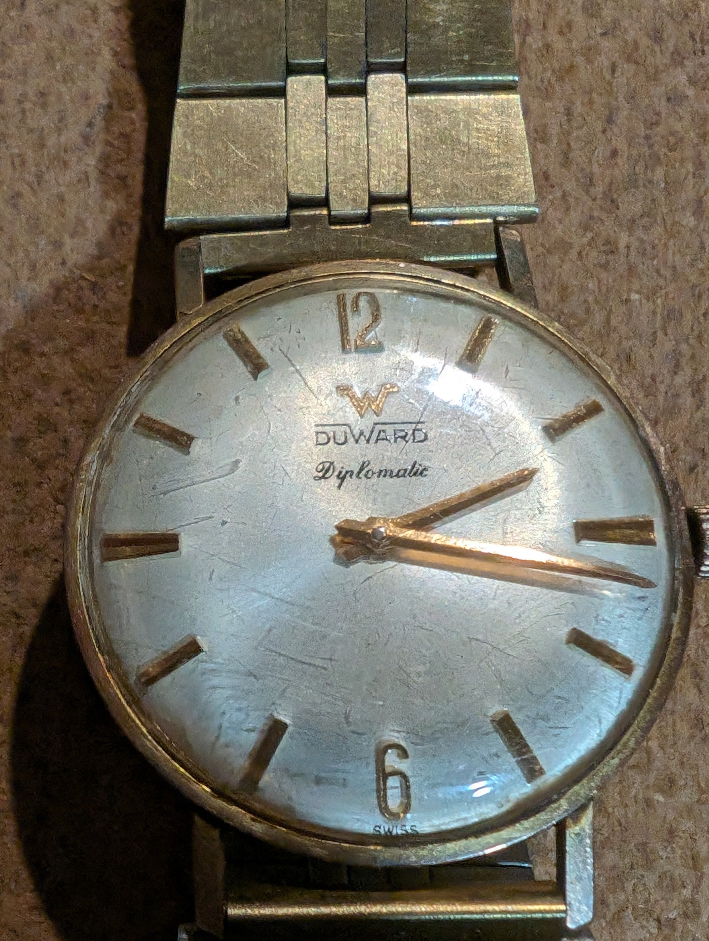 Vintage Duward Diplomatic Swiss Manual Winding Watch From the 1950s ...