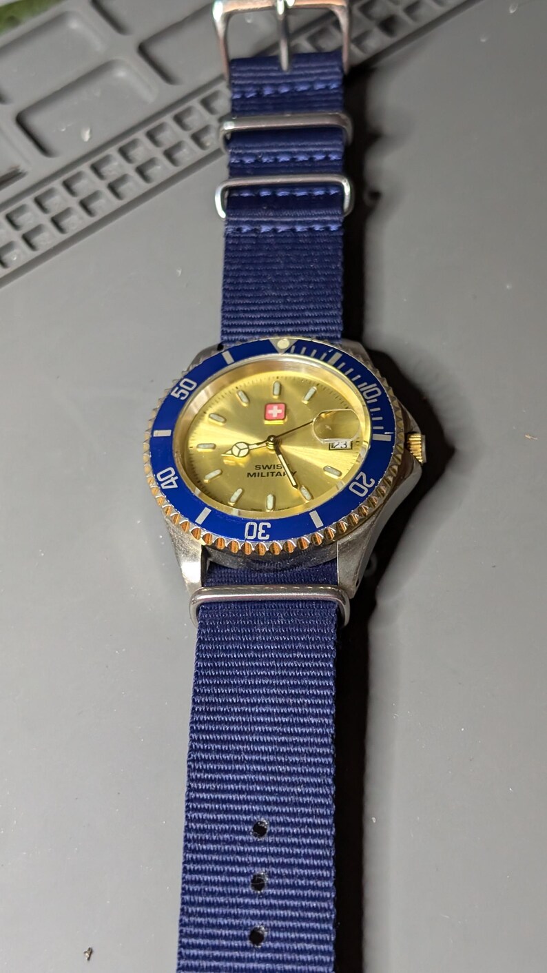 Vintage Swiss Military Diver Style Watch With New Battery and New Navy ...