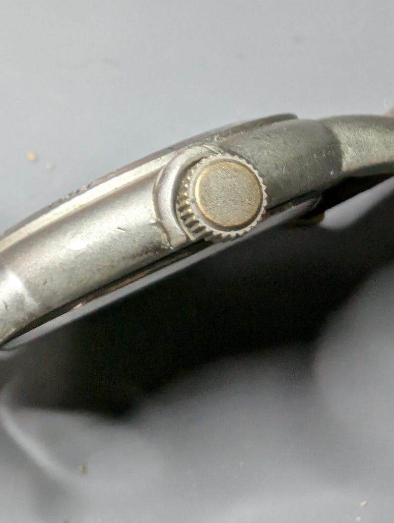 Coleman Quartz Field Watch With New Battery and Original Band. Keeps ...