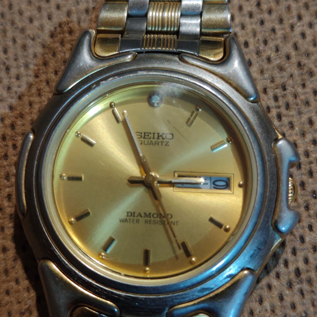 Vintage Seiko Gold Dial Diamond Quartz Watch With New Battery. Keeps ...