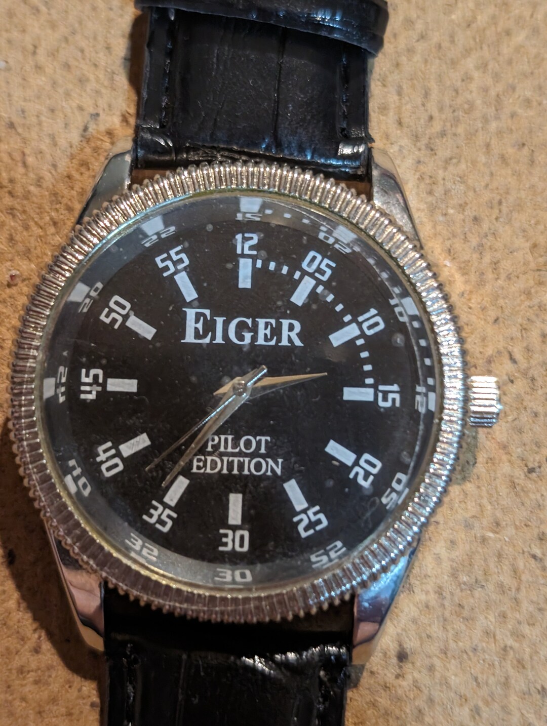 New Eiger Pilot Edition Quartz Watch With New Battery. Keeps Good Time ...