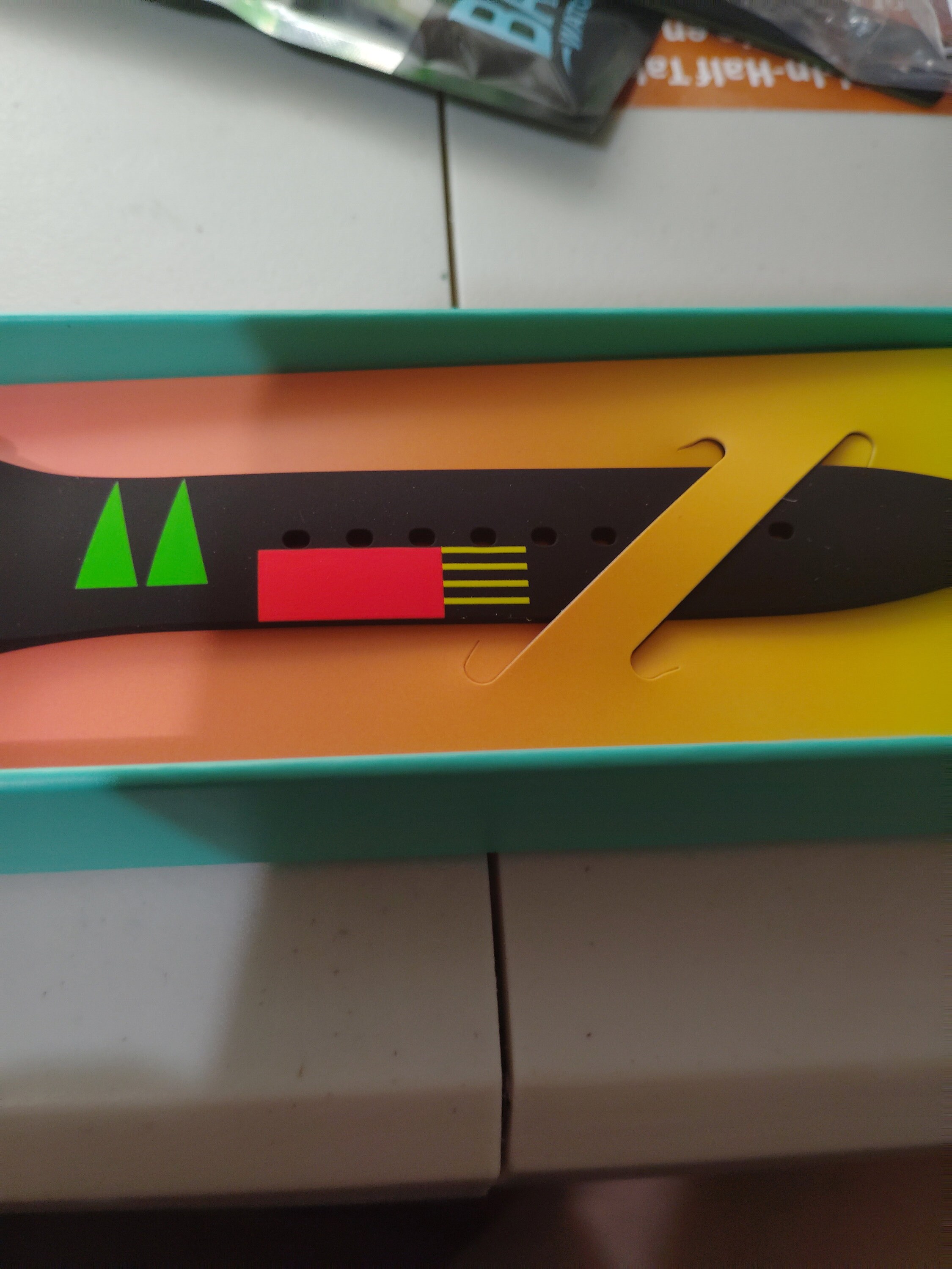 New Swatch Casual Watch Green Quartz Bio-sourced NEON RIDER With ...