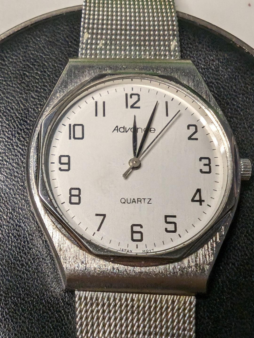 Advance Quartz Watch With New Battery. Has Stainless Steel Band. Keeps ...