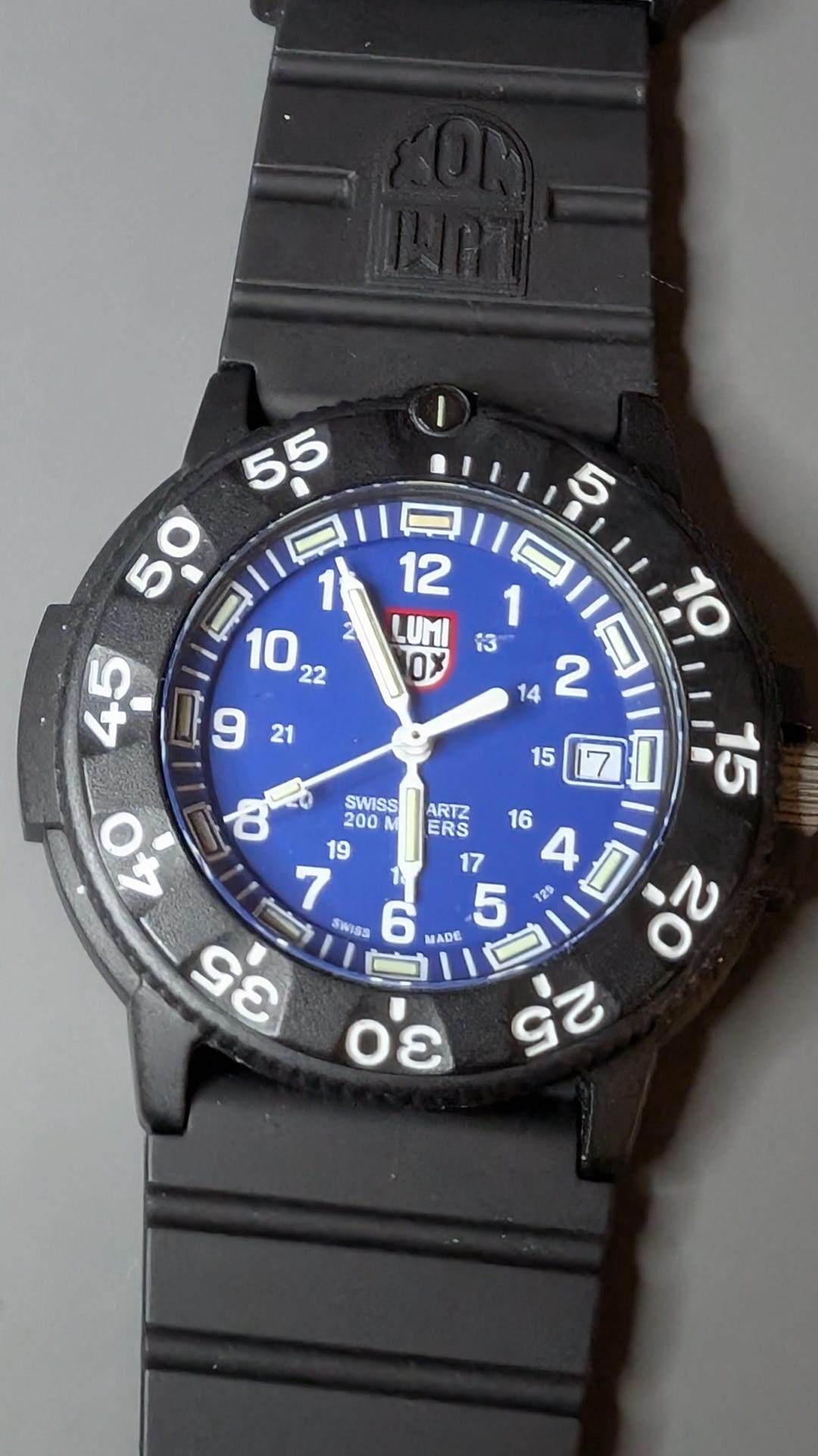 Luminox Navy SEAL Diver Quartz Watch With Blue Dial, New Battery, and ...