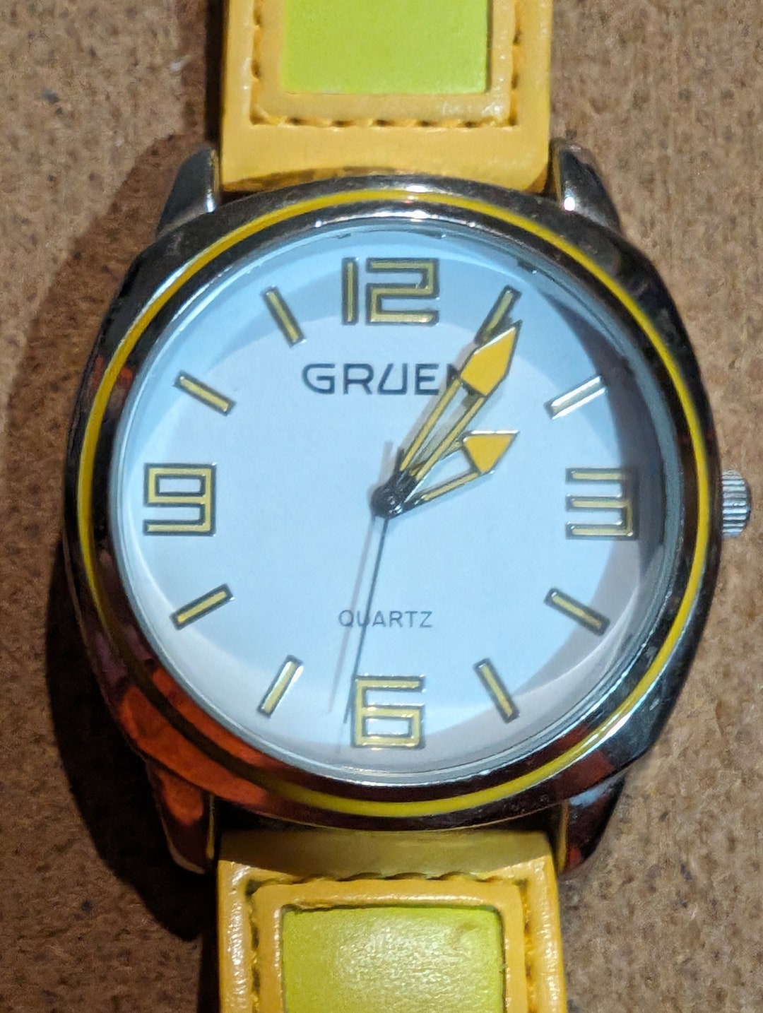 Gruen Large Quartz Watch in Unworn Condition With New Battery Keeps ...