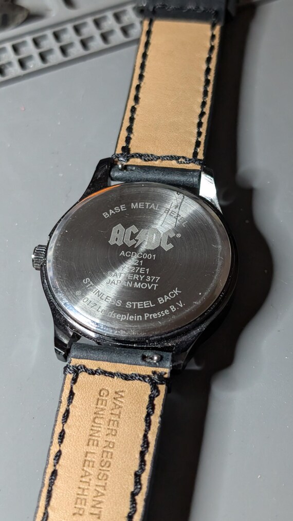 Certified Rock Band AC/DC quartz watch with new batte… - Gem