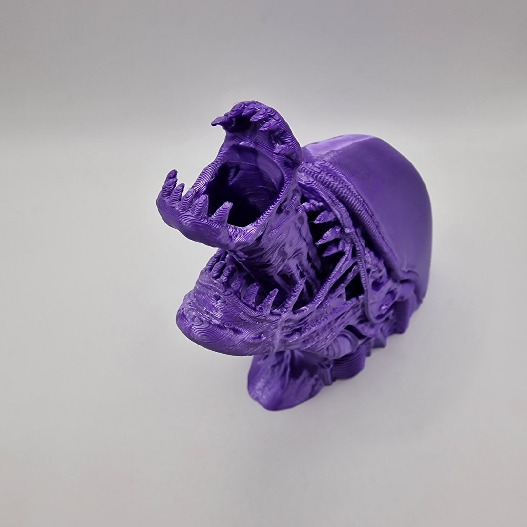 Alien Xenomorph Head Pen Holder - Etsy