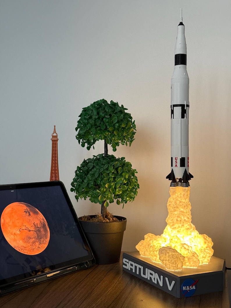 Saturn V Rocket Lamp, Apollo 11, RGB LED With Smoke Effect - Etsy
