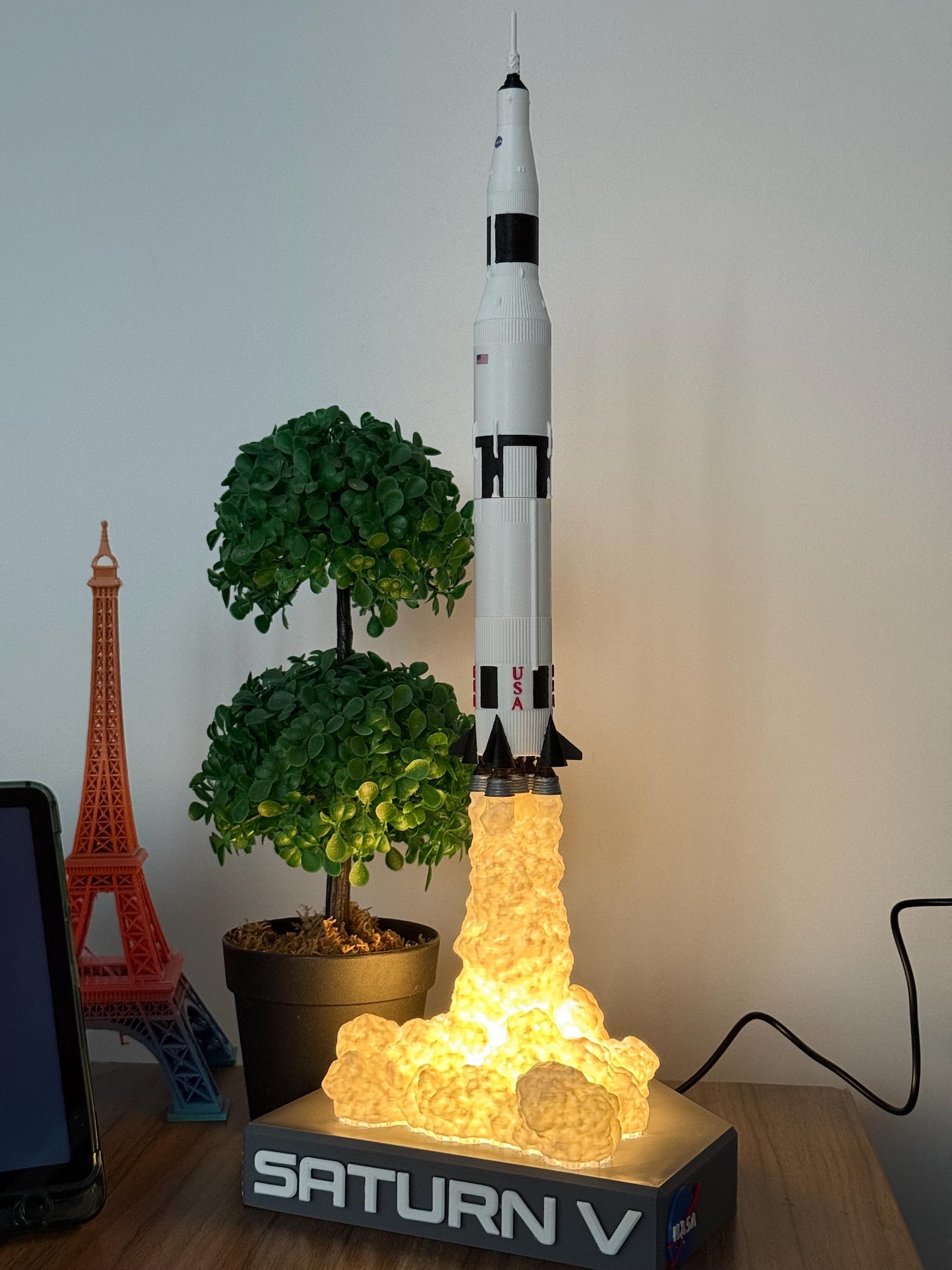 Saturn V Rocket Lamp, Apollo 11, RGB LED With Smoke Effect - Etsy