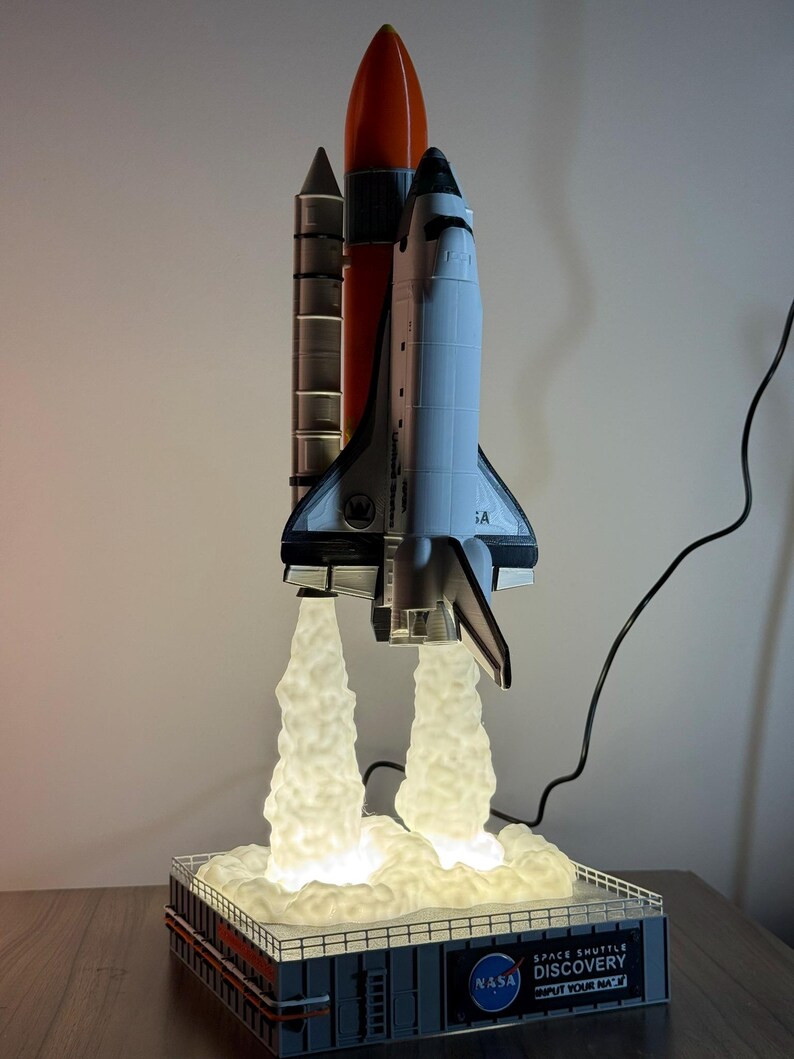 Space Shuttle Discovery Liftoff Diorama Desk Lamp, NASA Decor - Etsy
