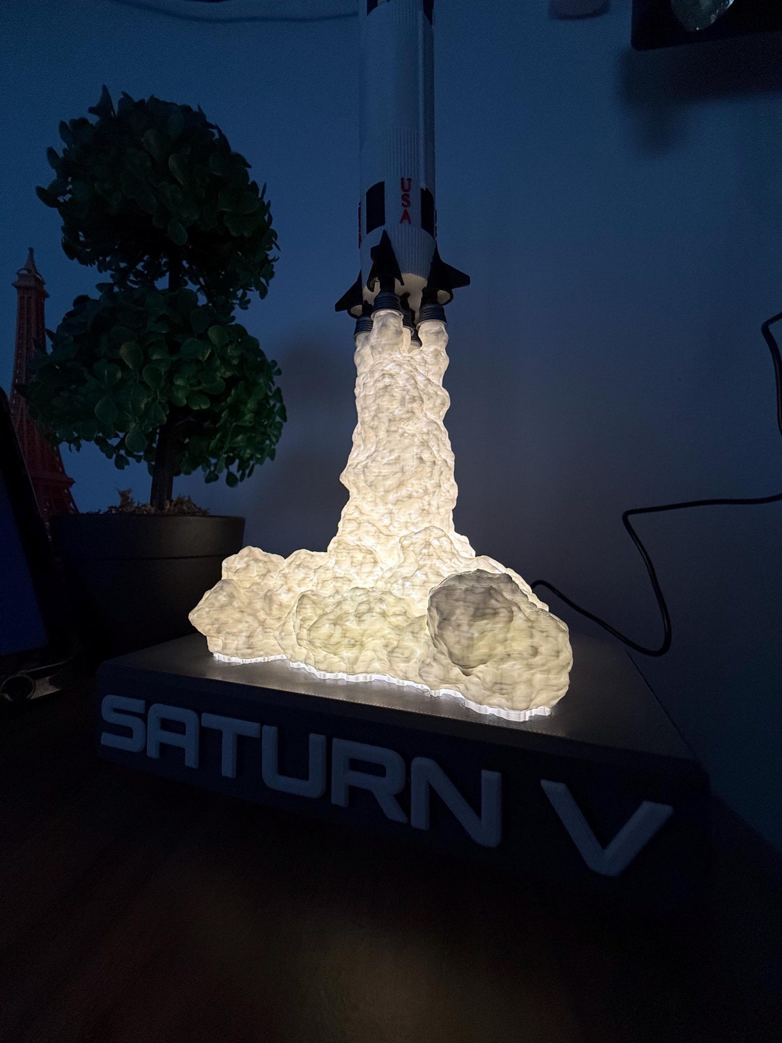 Saturn V Rocket Lamp, Apollo 11, RGB LED With Smoke Effect - Etsy
