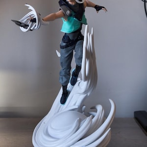 Jett Valorant Figurine - Valorant Agent Collectible- Detailed Gaming ...