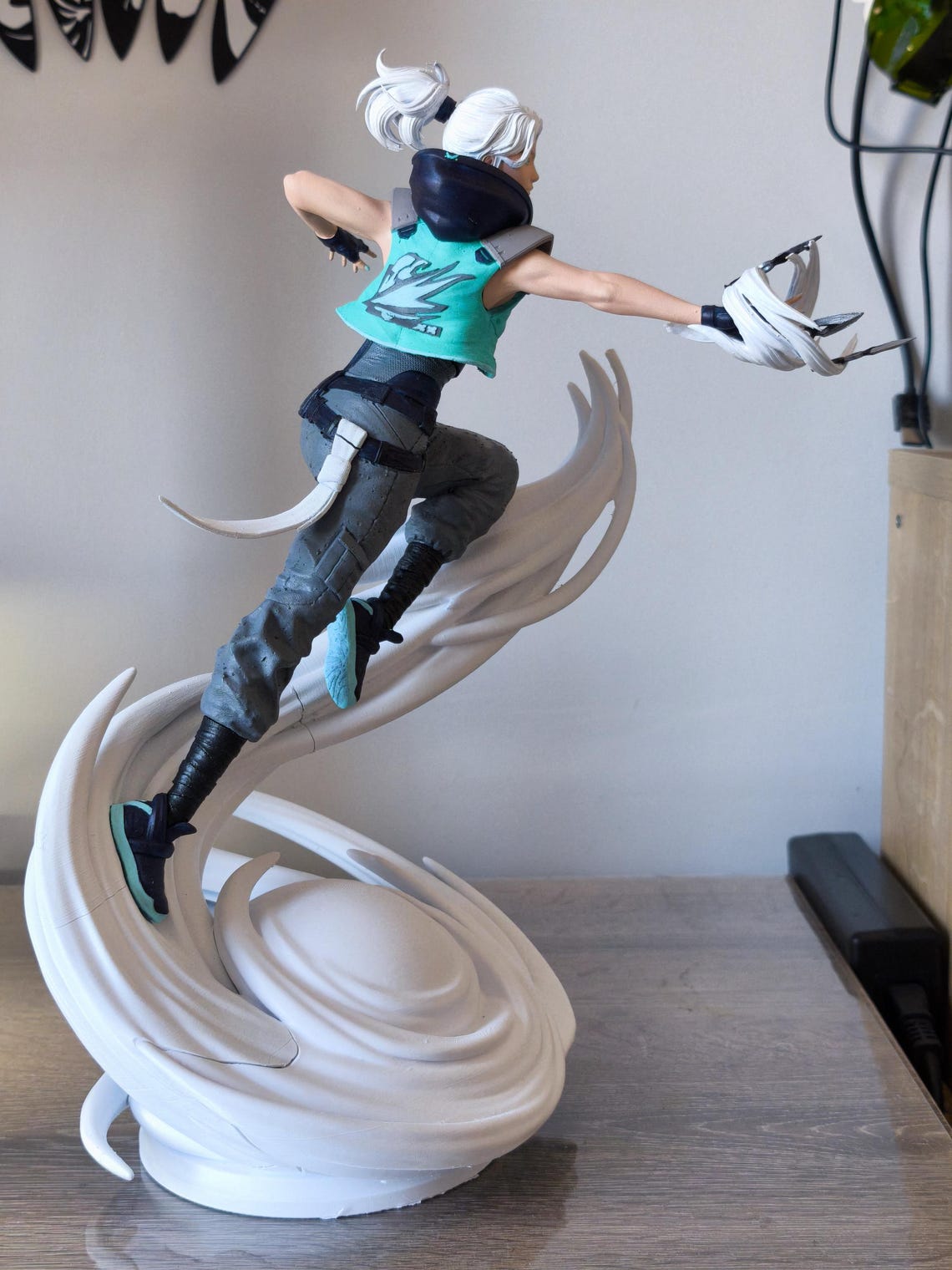 Jett Valorant Figurine - Valorant Agent Collectible- Detailed Gaming ...