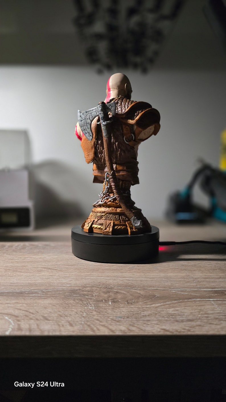 Hand-painted Kratos Bust | God of War Collector Statue With Removable ...