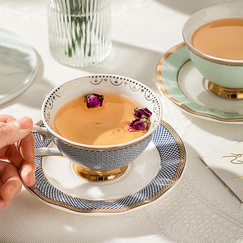 European Ceramic Tea Set, 1 Pot 4 Cups Saucers Tea Set Coffee Set ...