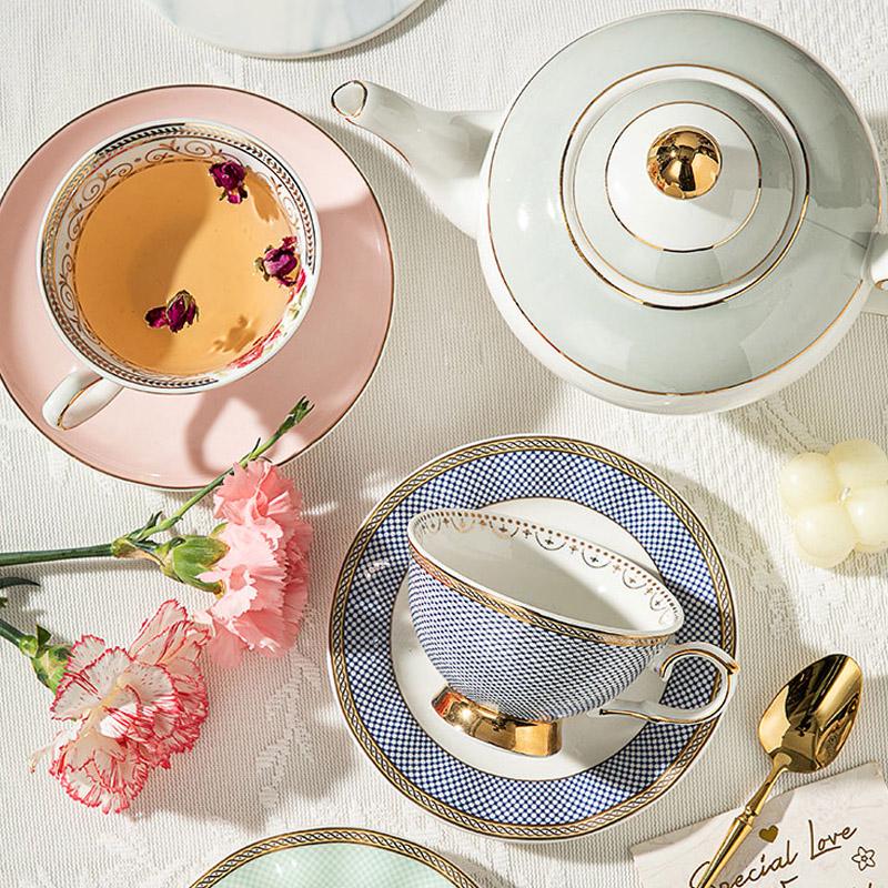 European Ceramic Tea Set, 1 Pot 4 Cups Saucers Tea Set Coffee Set ...