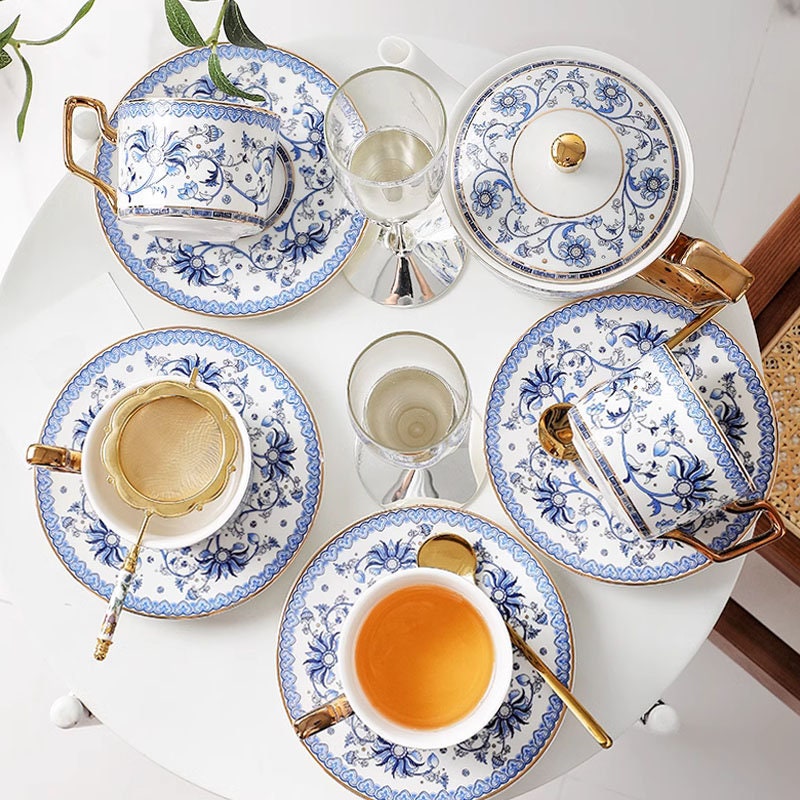 Blue and White Ceramic Coffee Set, Retro Ceramic Tea Set, 1 Pot and 4 ...