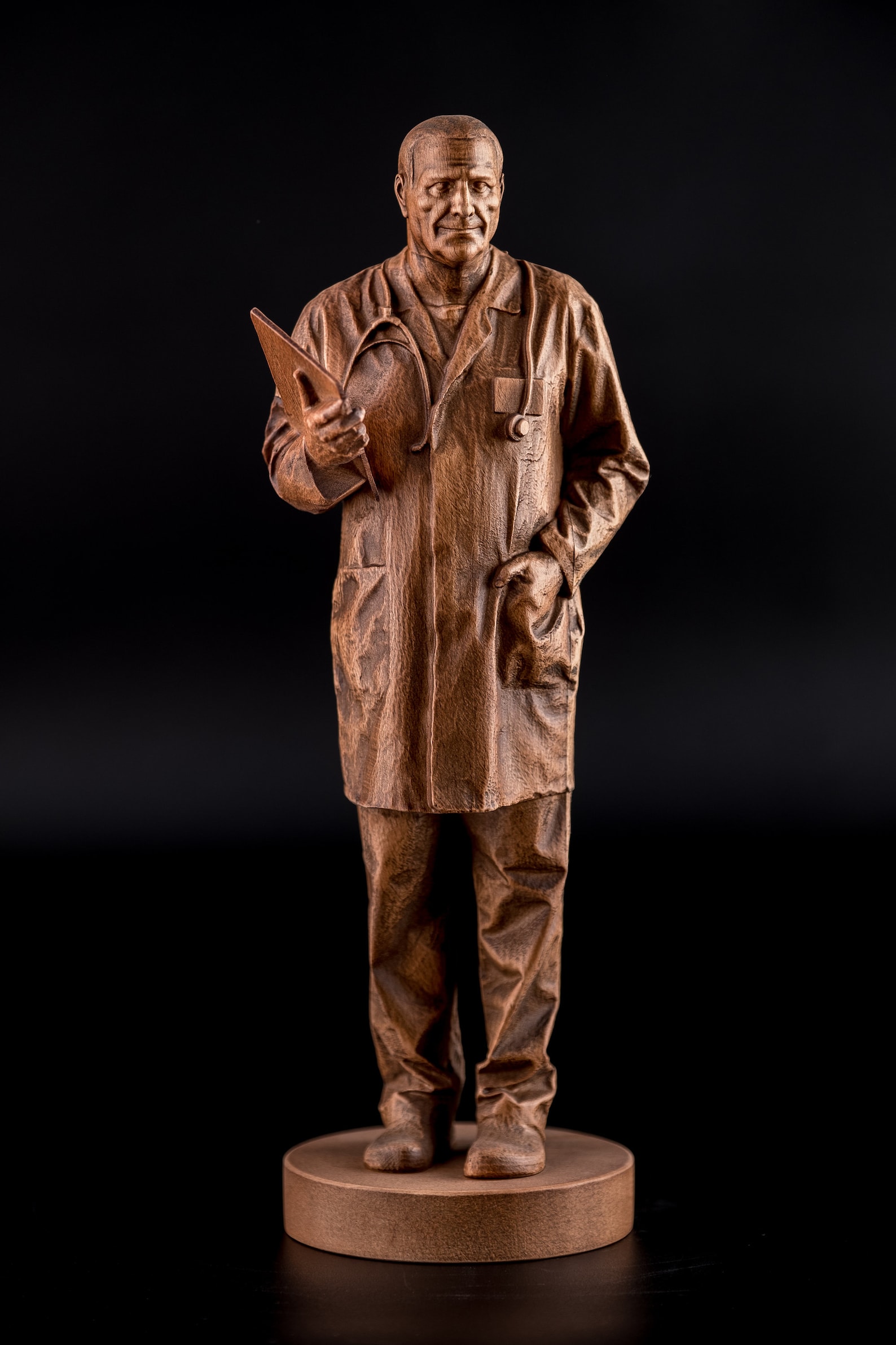 Wooden Statue Doctor, Good Doctor Sculpture for Shelf & Home Decoration ...